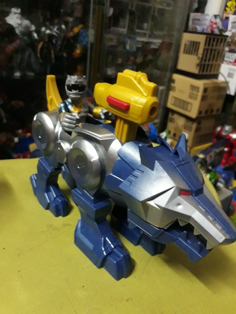 Playskool heroes power rangers silver ranger wolf zord, Hobbies & Toys ...