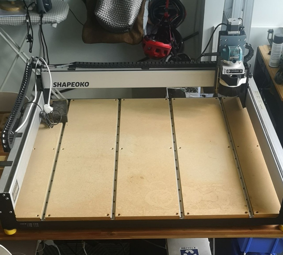 Shapeoko 3 XXL CNC Router + Makita RT0700C + HDZ upgrade + T-track ...