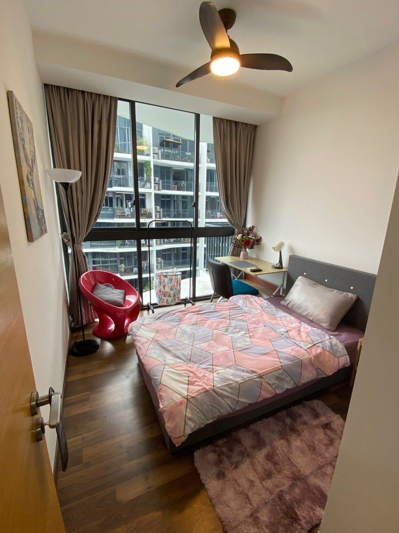 Simei MRT- My Manhattan Condo, Elegantly designed Common Room for 01 ...