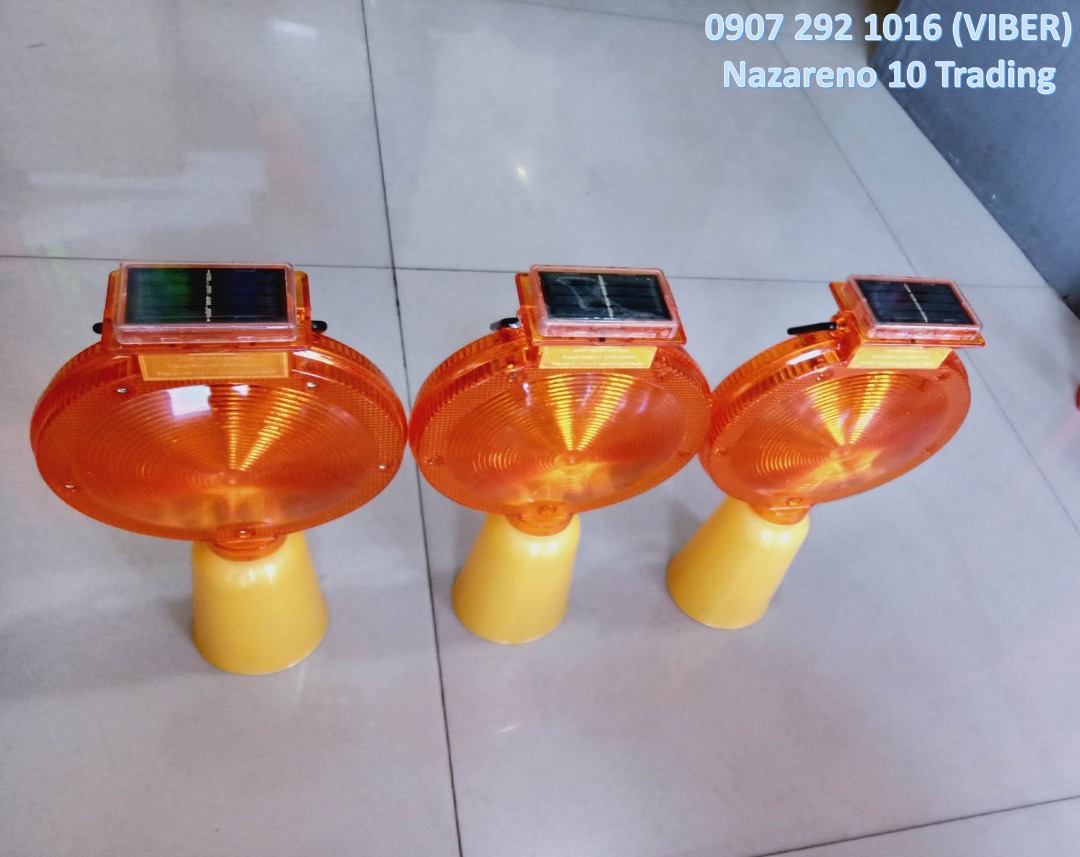 Solar blinker cone type 46, Commercial & Industrial, Construction ...