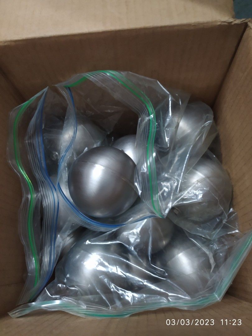 Stainless Steel float balls, Everything Else on Carousell