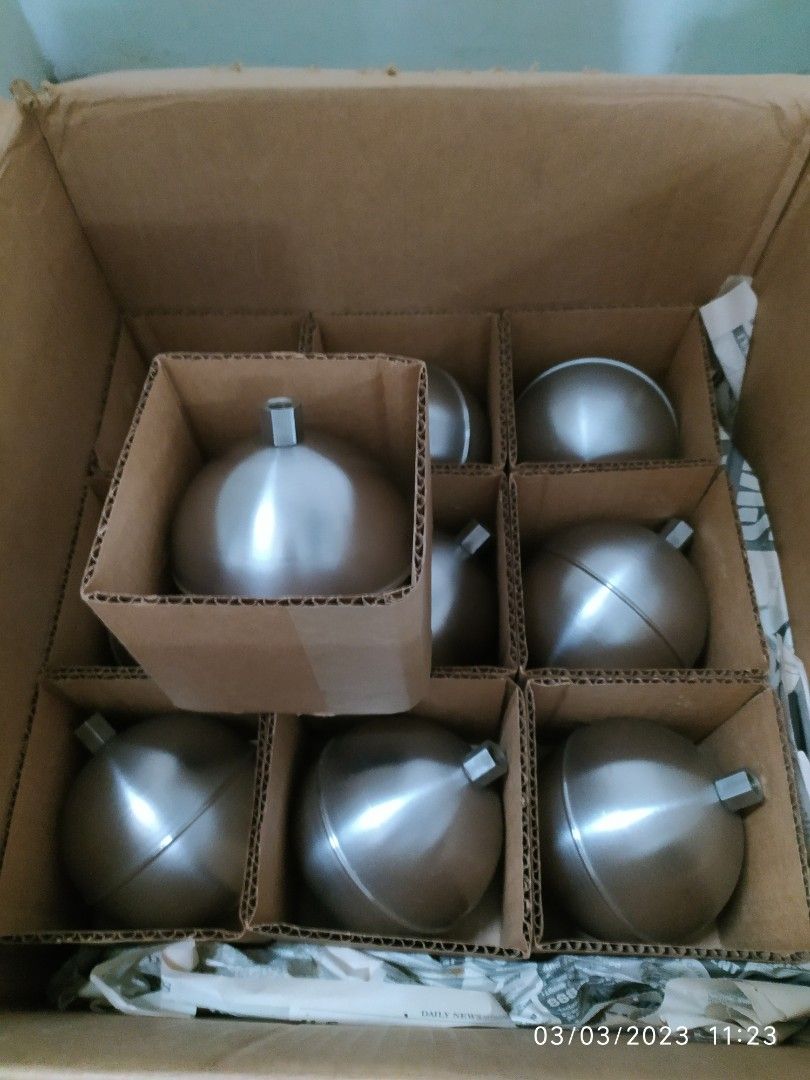 Stainless Steel float balls, Everything Else on Carousell