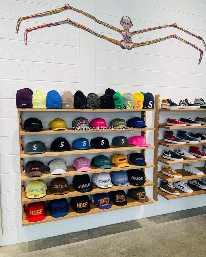 SUPREME SCRIPT NEW ERA CAP, Men's Fashion, Watches & Accessories, Caps ...