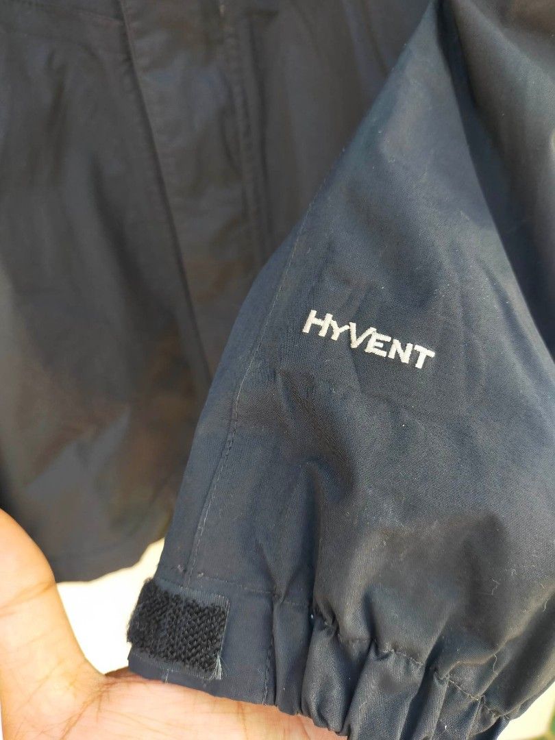 TNF HyVENT Jacket (Water Resistant), Men's Fashion, Coats, Jackets and ...