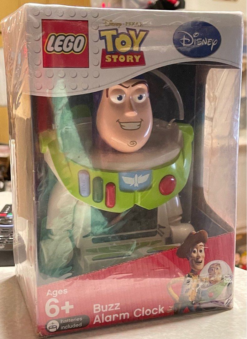 Toy Story Buzz Alarm Clock 絕版巴斯光年鬧鐘, 興趣及遊戲, 玩具 & 遊戲類 - Carousell
