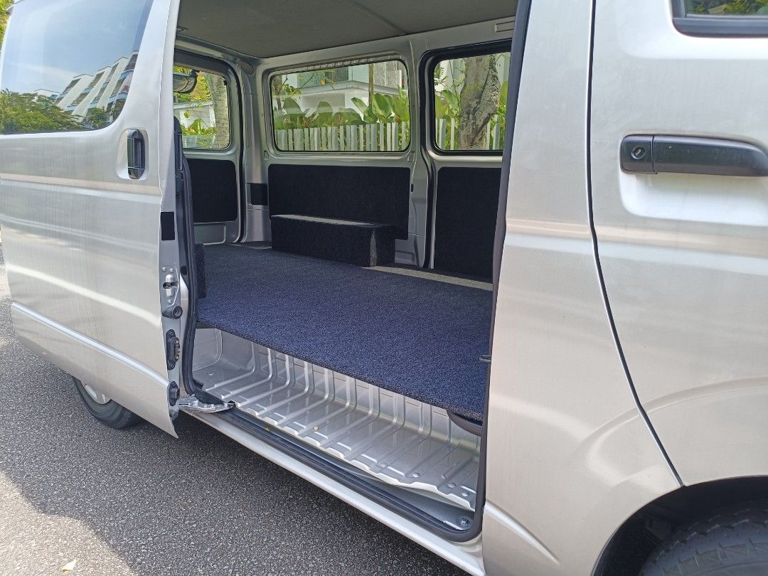 Toyota Hiace 2.8 DX Auto, Cars, Commercial Vehicles, Used on Carousell