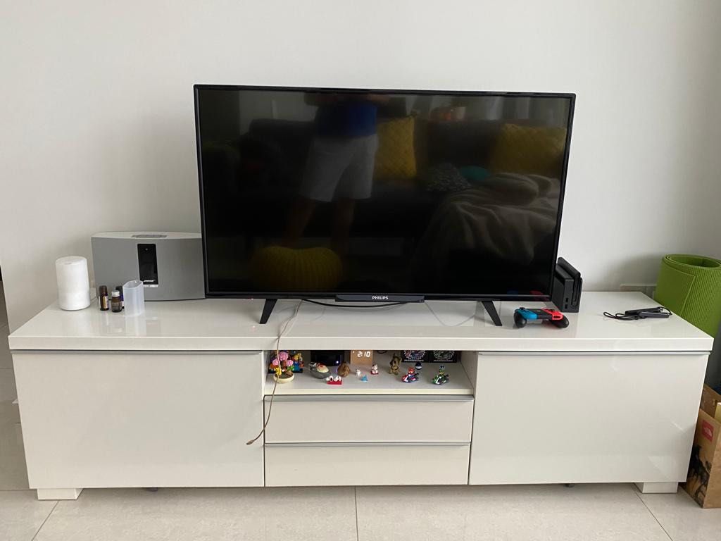 Tv console (ikea besta burs), Furniture & Home Living, Furniture, TV ...