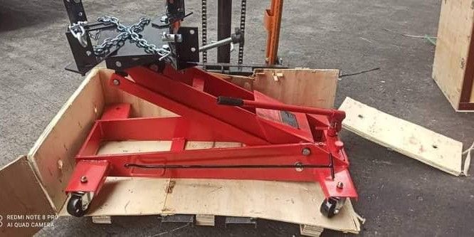 Veritek Transmission Jack 1.5Tons, Commercial & Industrial ...