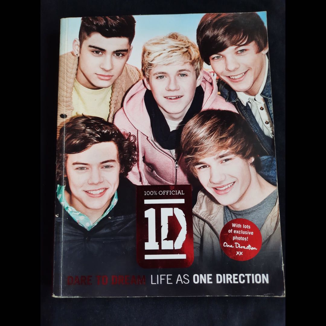 1D Dare to Dream Life as One Direction Book (Official), Hobbies & Toys ...