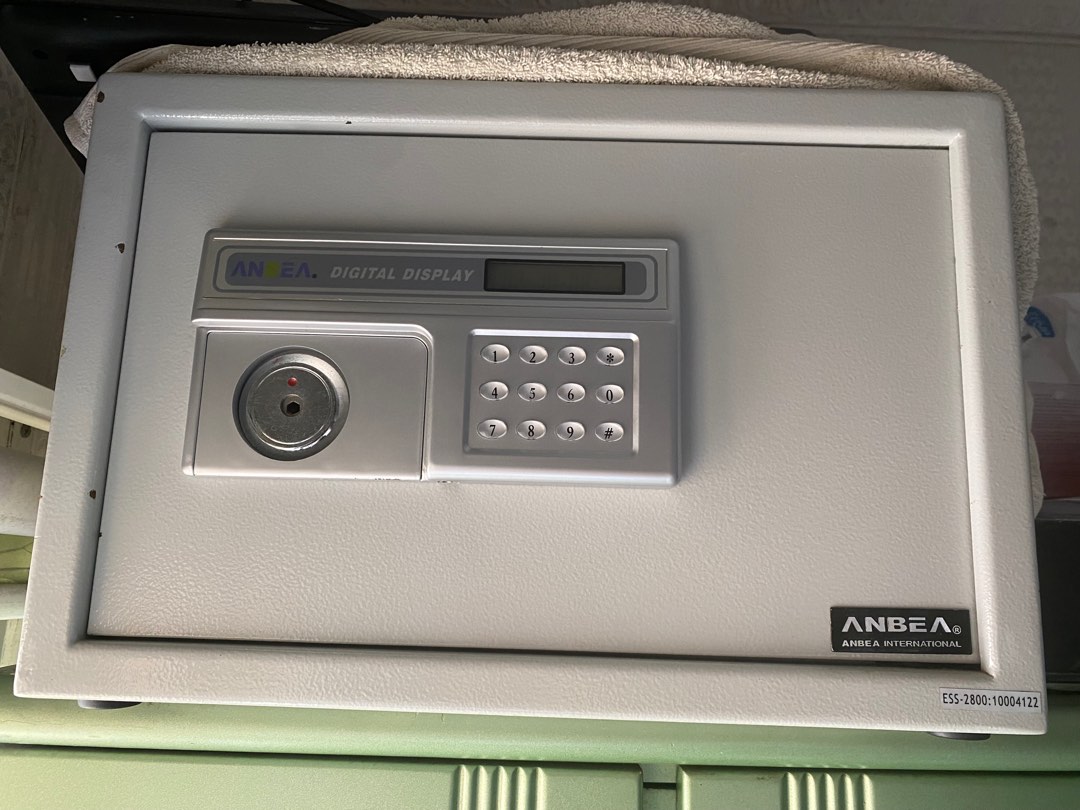 安普 Anbea 國際 Anbea 保險箱 clip safe coffer steel safe 保安專家 夾萬, 傢俬＆家居, 保安及門鎖 ...