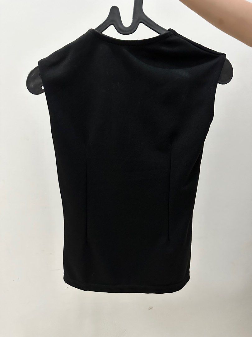 Atasan Hitam Putih Tanpa Lengan Kutung Korea Jepang Thrifting CNY ...