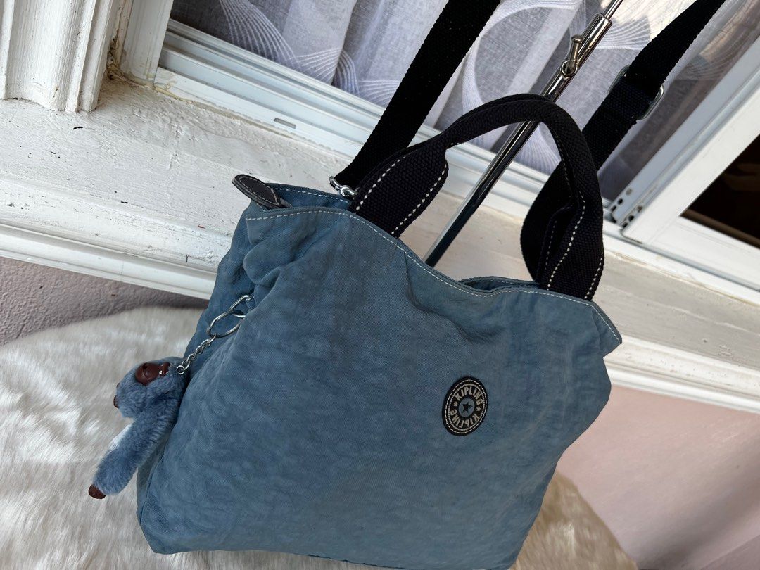 Authentic Kipling Inca 2-way Sling Bag in Denim Blue, Women's Fashion ...