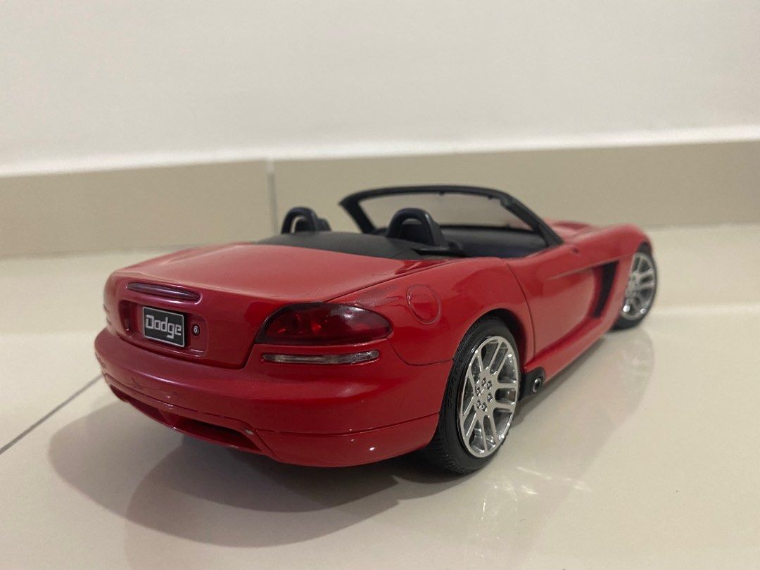 Autoart diecast dodge viper 1/18, Hobbies & Toys, Toys & Games on Carousell
