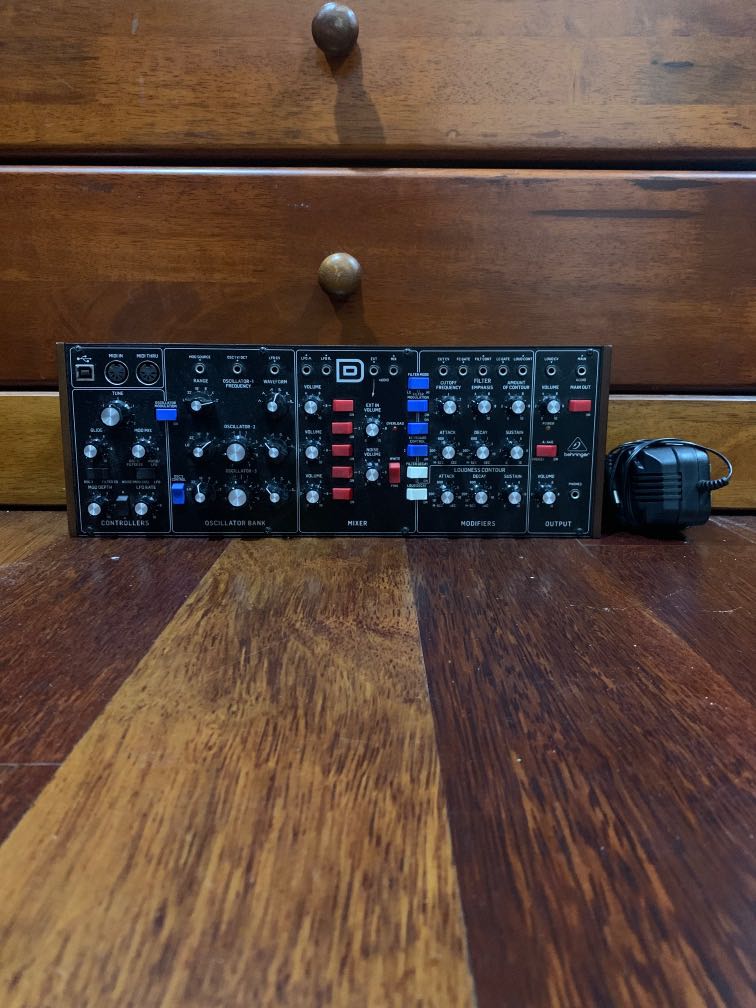 Behringer Model D Analog Synthesizer, Hobbies & Toys, Music & Media ...