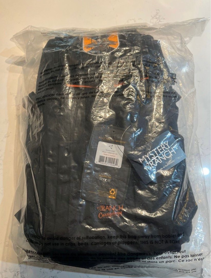 BNWT Mystery Ranch X Carryology Cerberus Spartan, Men's Fashion, Bags ...