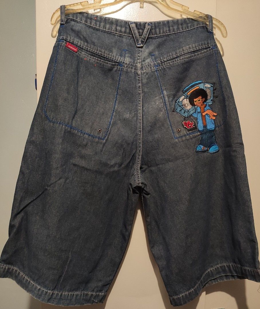 Bobson Short, Men's Fashion, Bottoms, Shorts on Carousell