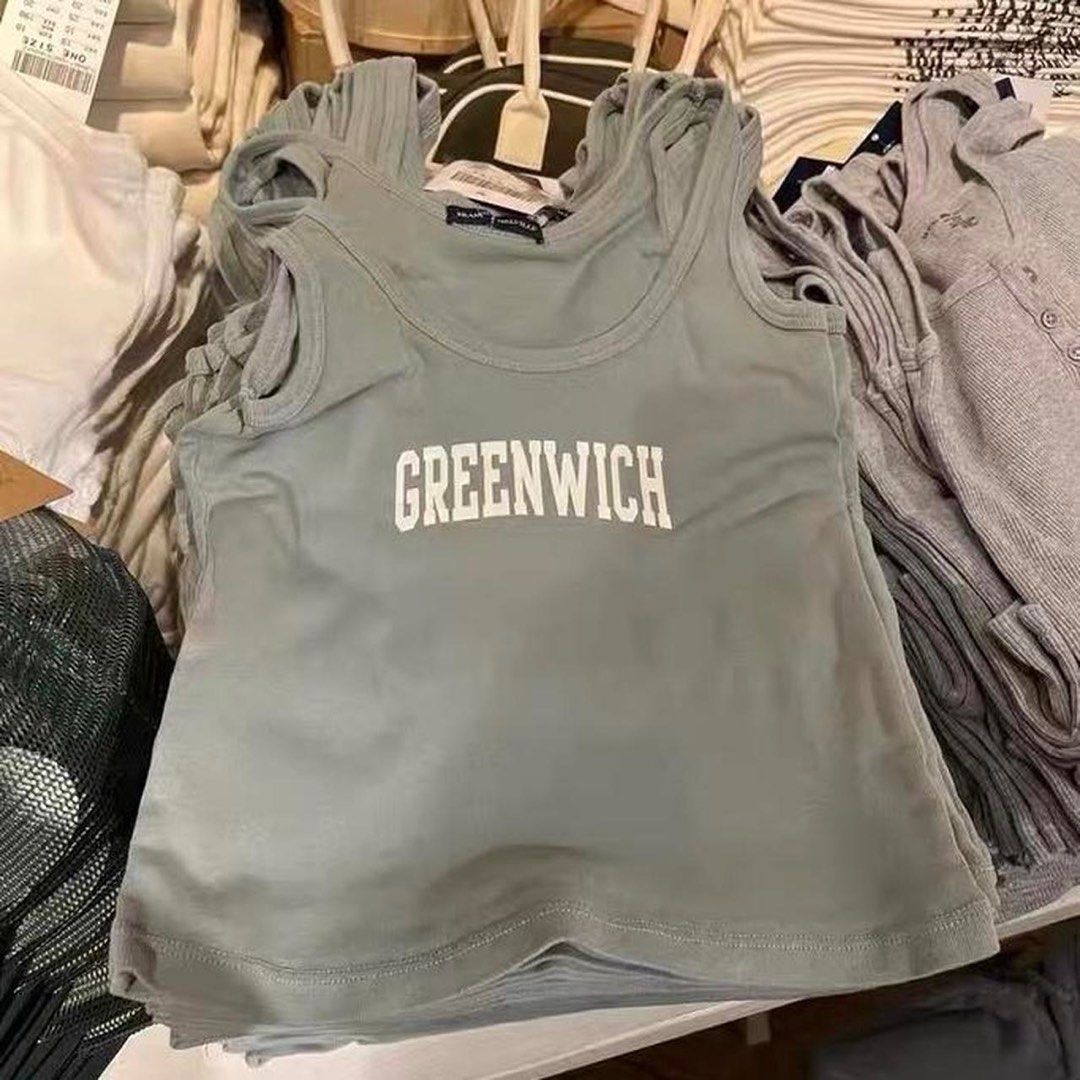 brandy melville tanks: blair, ronnie,connor, sheena, aurora, Women's ...