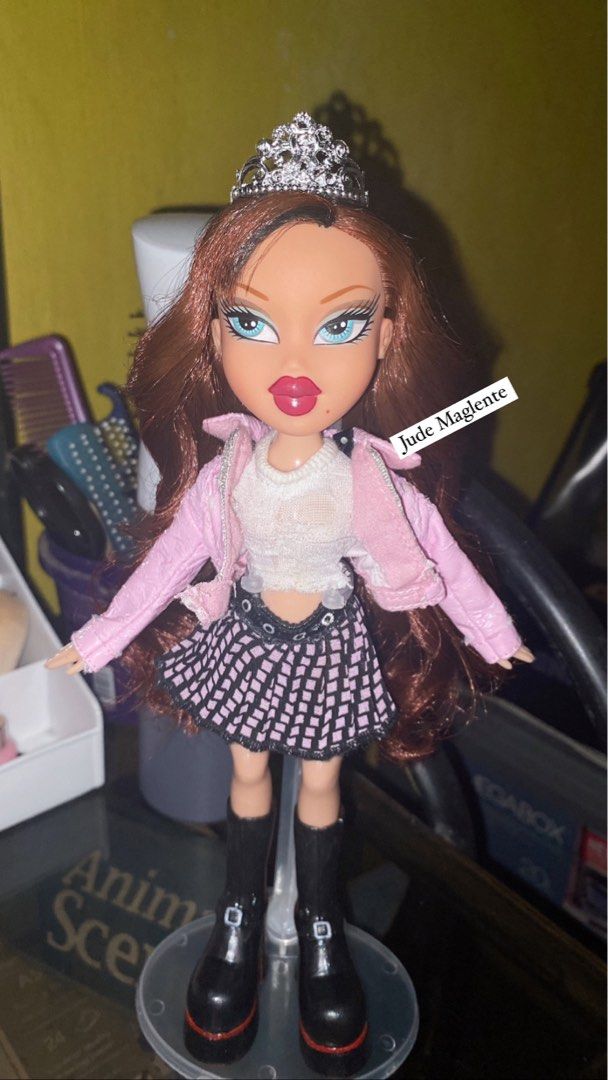Bratz Princess Roxxi, Hobbies & Toys, Toys & Games on Carousell