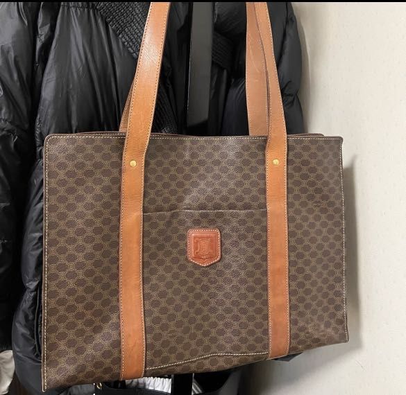 celine vintage shoulder bag, Women's Fashion, Bags & Wallets, Shoulder ...