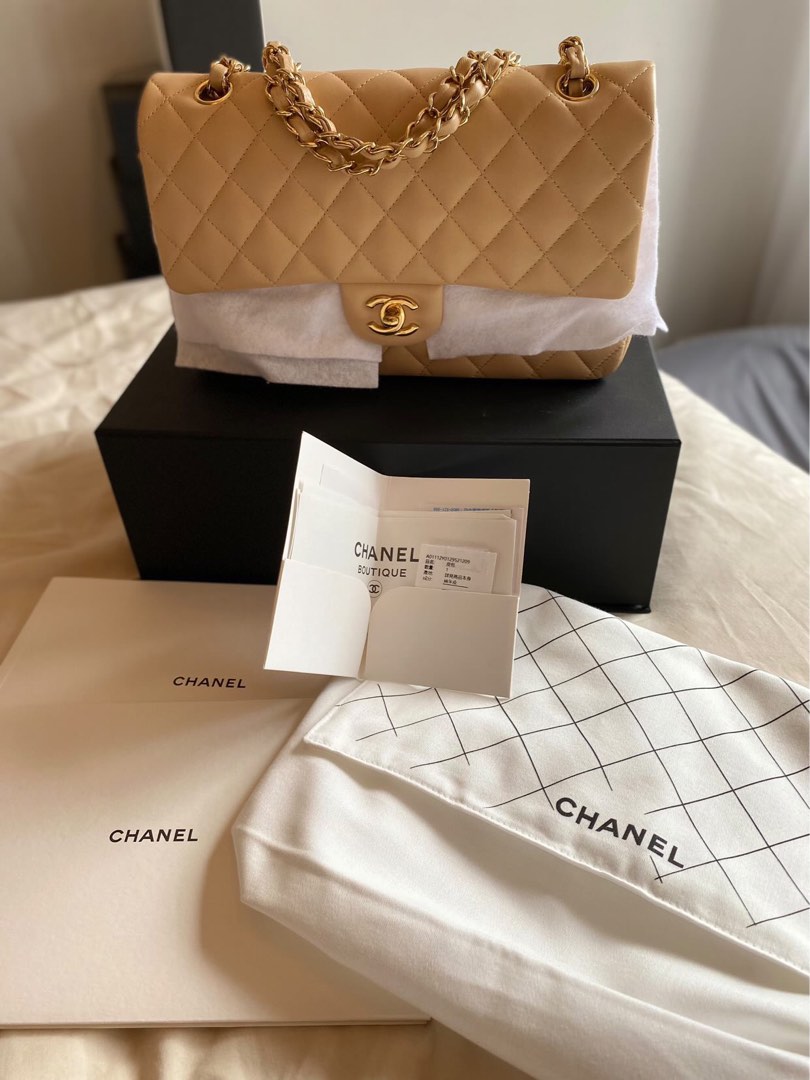 CHANEL CLASSIC GOLD HARDWARE, Luxury, Bags & Wallets on Carousell