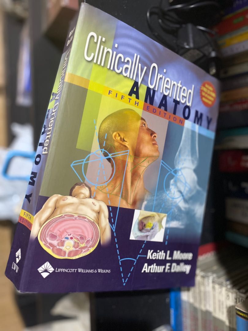 Clinically Oriented Anatomy 5th ed Moore & Dalley, Hobbies & Toys ...