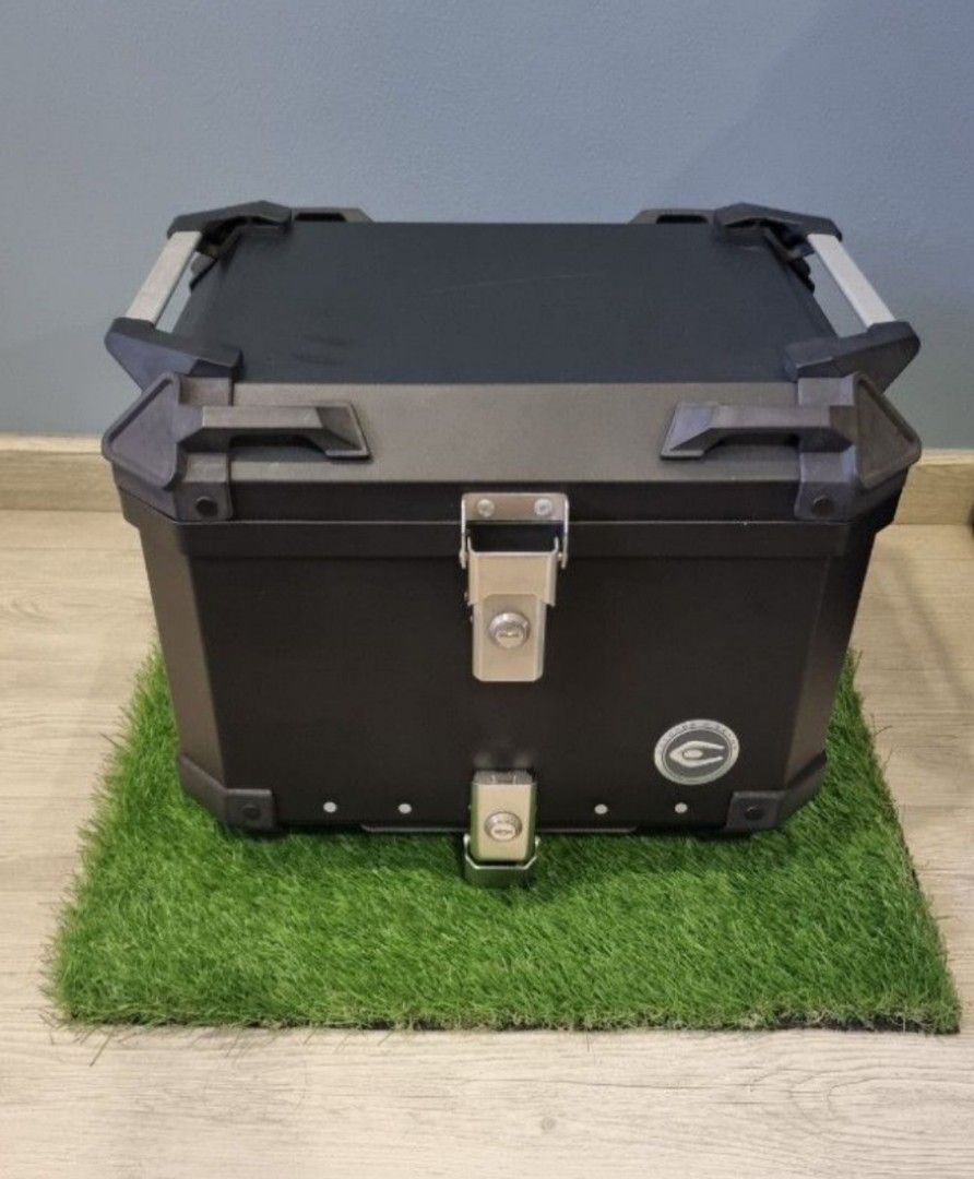 coocase 45l x3 aluminum box (black), Motorcycles, Motorcycle Accessories on Carousell