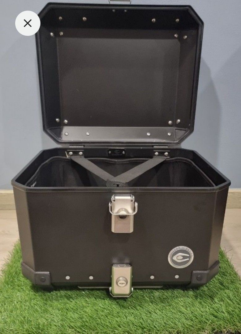 coocase 45l x3 aluminum box (black), Motorcycles, Motorcycle Accessories on Carousell