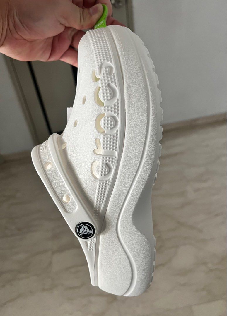 Crocs Baya PLATFORM clog authentic, Women's Fashion, Footwear, Sandals on Carousell