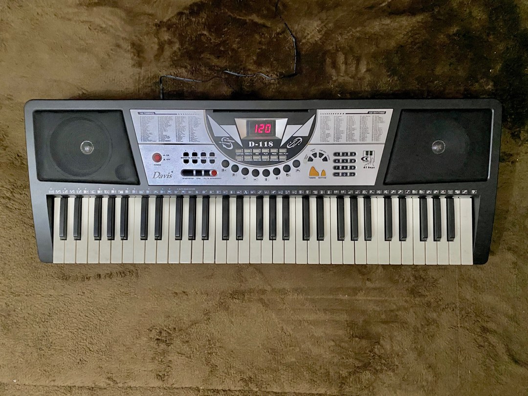 Davis D-118 Keyboard piano, Hobbies & Toys, Music & Media, Musical ...