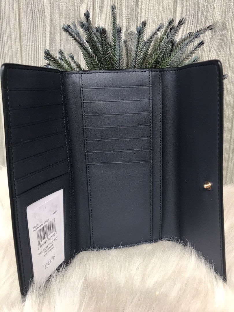 Dompet Coach CC815 SLIM TRIFOLD WALLET GOLD/AMAZON GREEN, Barang Mewah, Tas & Dompet di Carousell