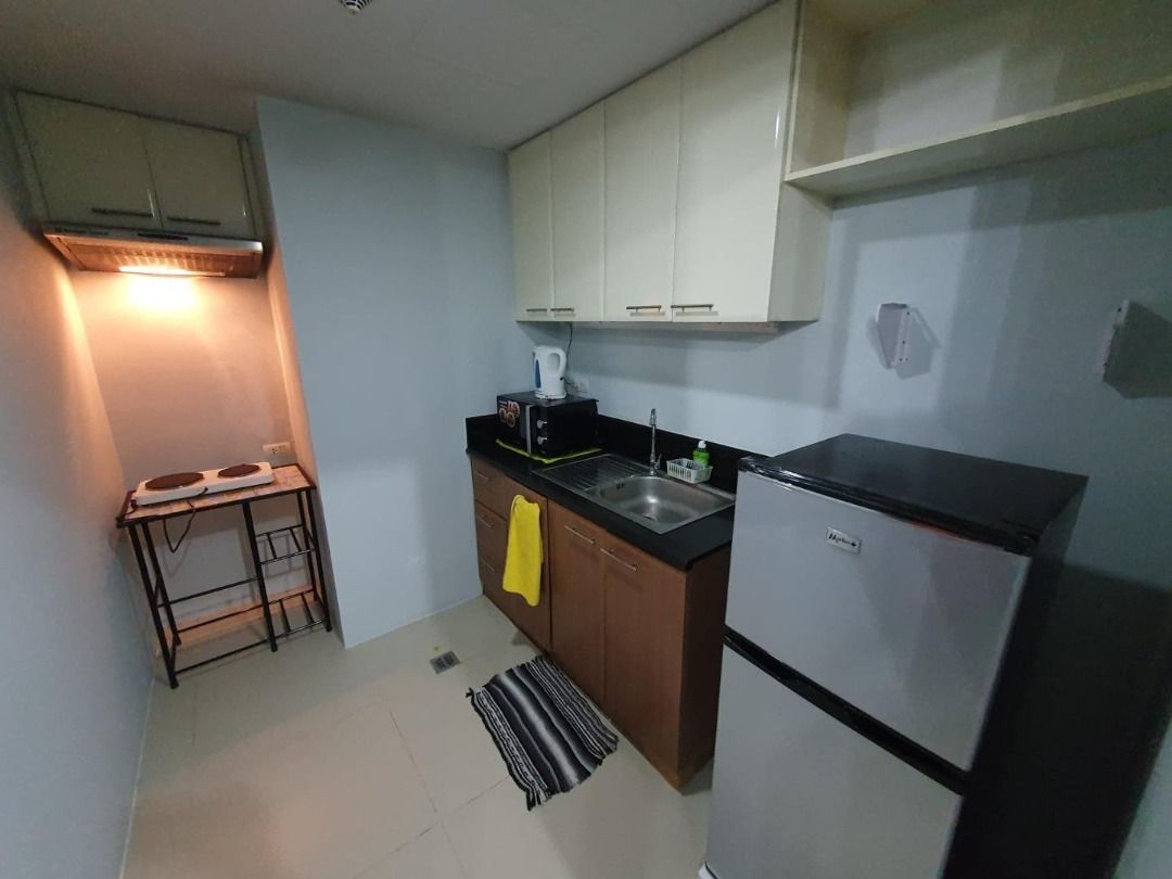 Executive studio unit at Legrand Tower 2 in Eastwood City, Property ...