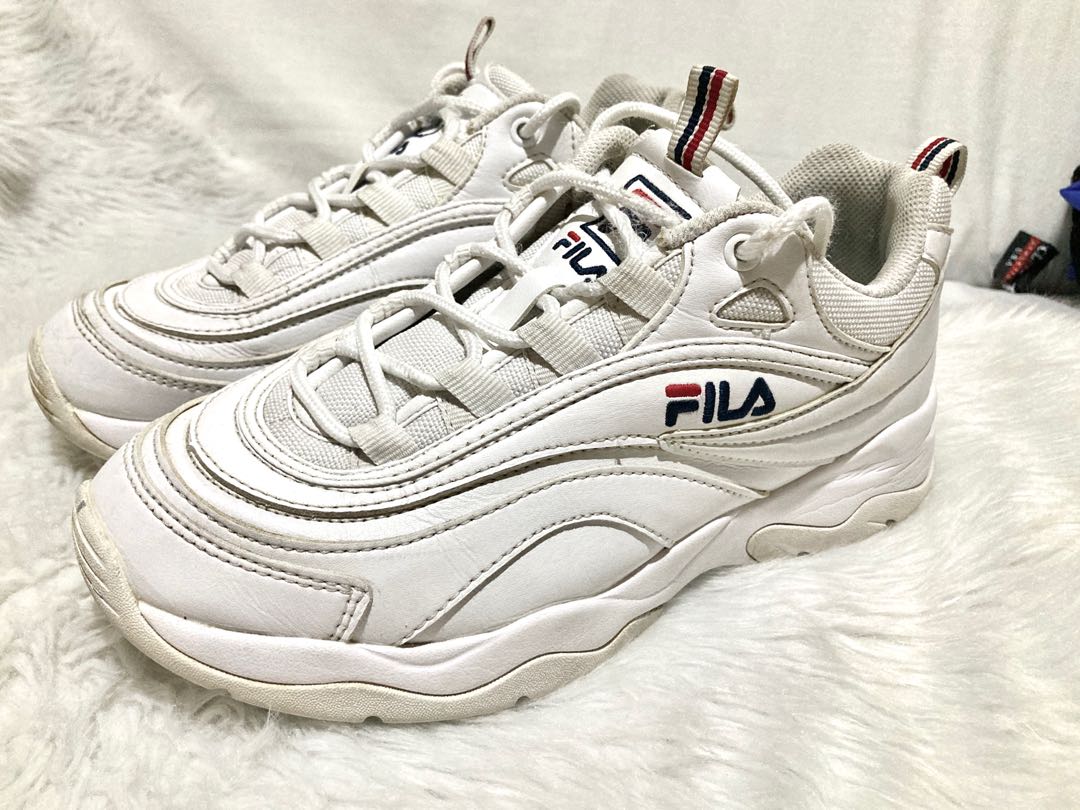 FILA RAY RUNNING SHOES WHITE, Women's Fashion, Footwear, Sneakers on ...