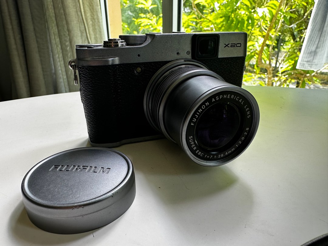 Fujifilm X20, Photography, Cameras on Carousell