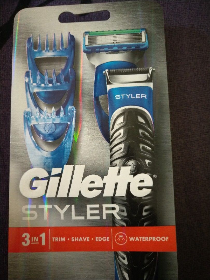 Gillette styler 3 in 1, Beauty & Personal Care, Men's Grooming on Carousell
