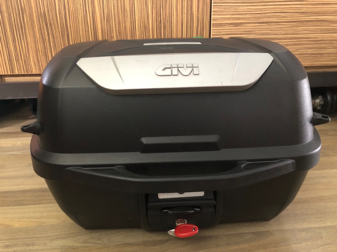 Givi Box, Motorcycles, Motorcycle Accessories on Carousell
