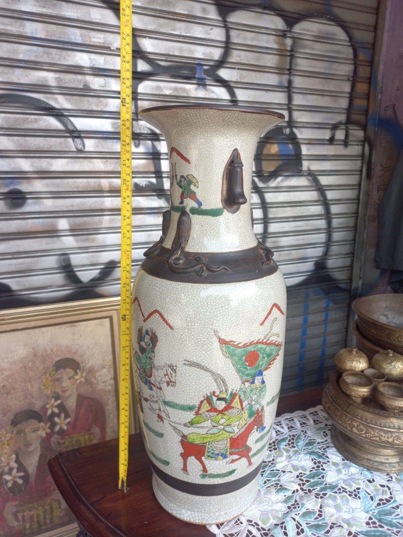 Guci antik China, Antik, Pajangan di Carousell