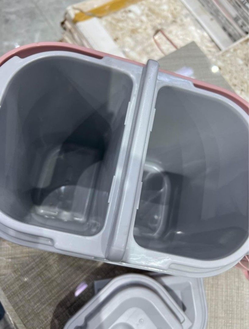 Hot & cold bucket cooler dispenser with Free 6 cups on Carousell