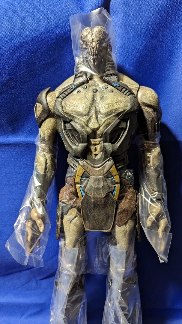 Hottoys CHITAURI FOOTSOLDIER 1/6 FIGURE AVENGERS MMS226 Hot Toys Marvel ...