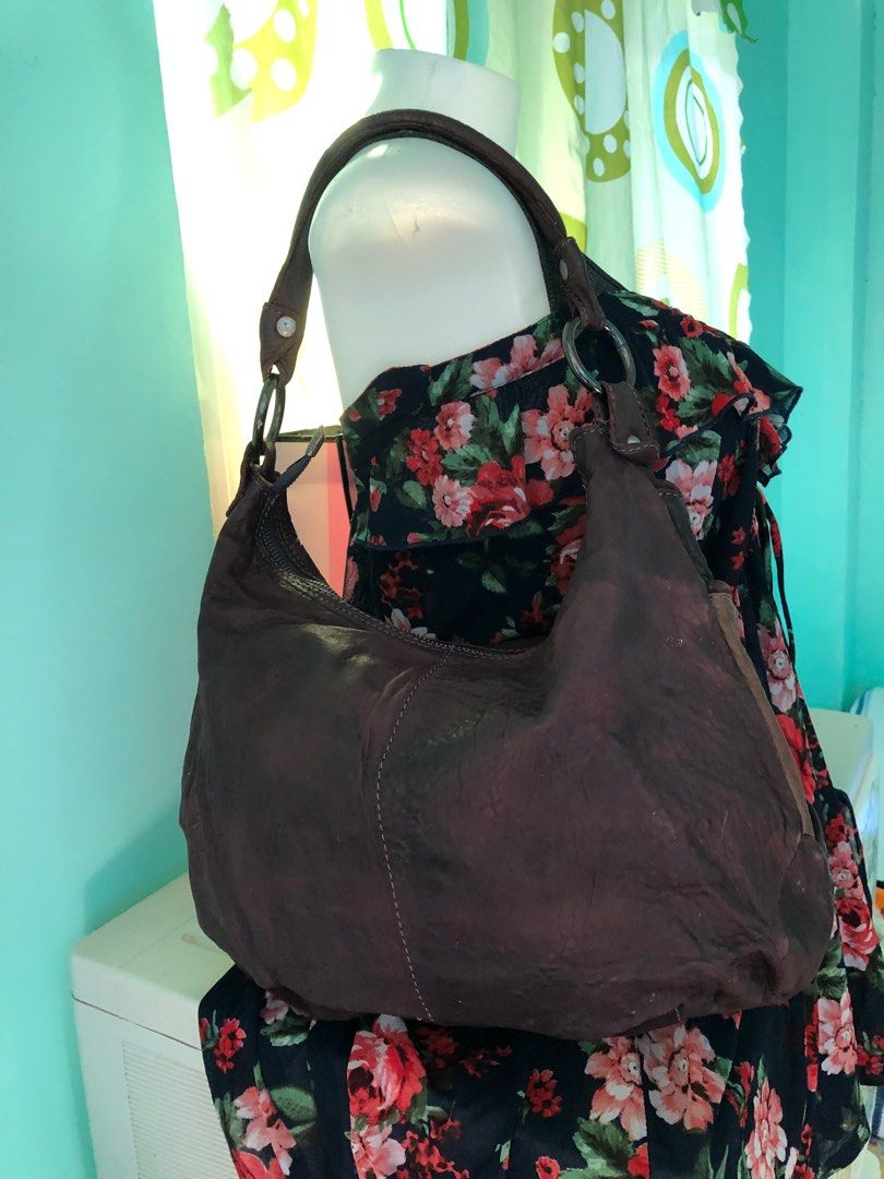 Sale! Innue made in italy on Carousell