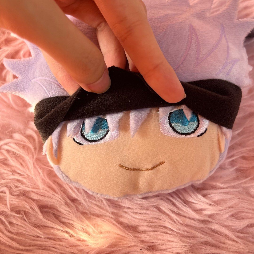 JUJUTSU KAISEN GOJO SATORU WALLET COIN PURSE PLUSH, Hobbies & Toys ...