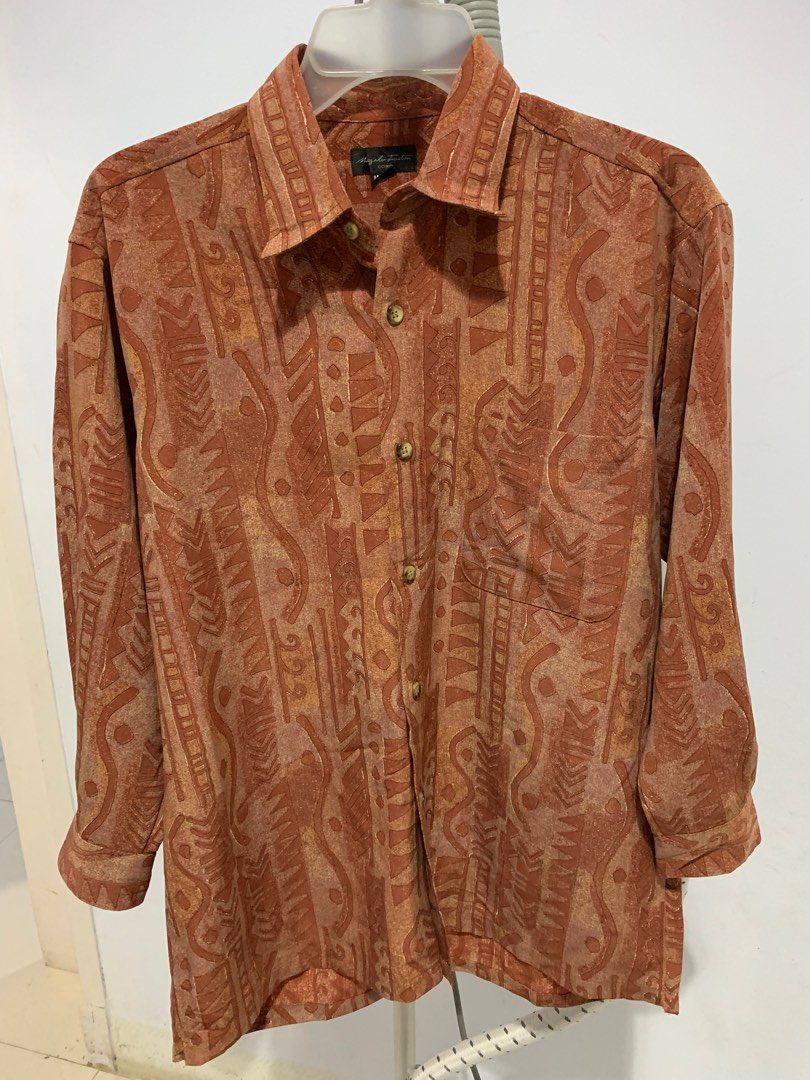 Kemeja vintage, Fesyen Pria, Pakaian , Atasan di Carousell