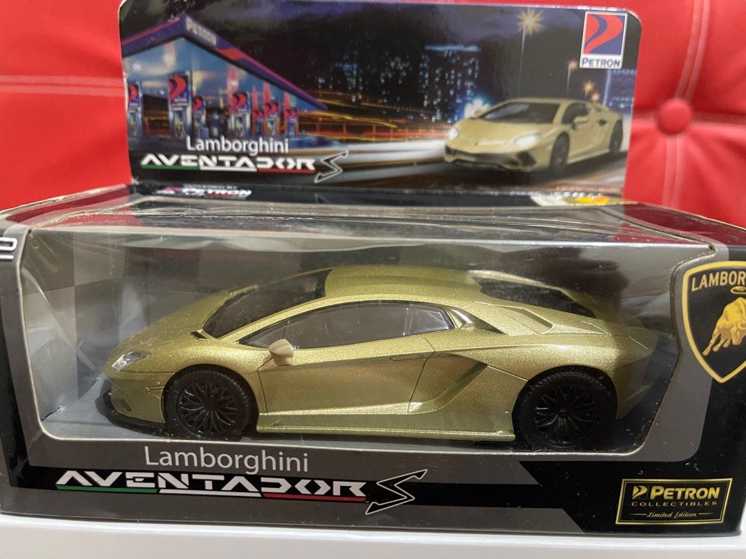 Lamborghini Aventadors, Hobbies & Toys, Toys & Games on Carousell