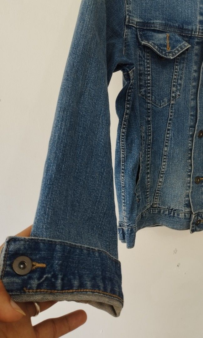 LEGIT UNIQLO DENIM JACKET on Carousell