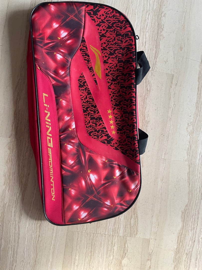 Li Ning Red Badminton Bag with two compartments, Sports Equipment ...