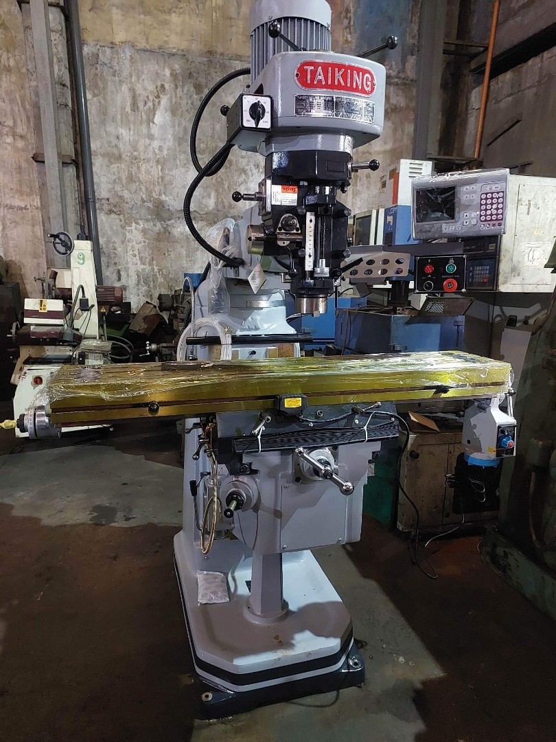 Milling machine on Carousell