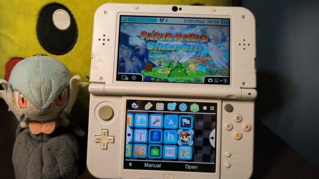 Nintendo New 3DS XL White IPS Top Screen, Video Gaming, Video Game ...