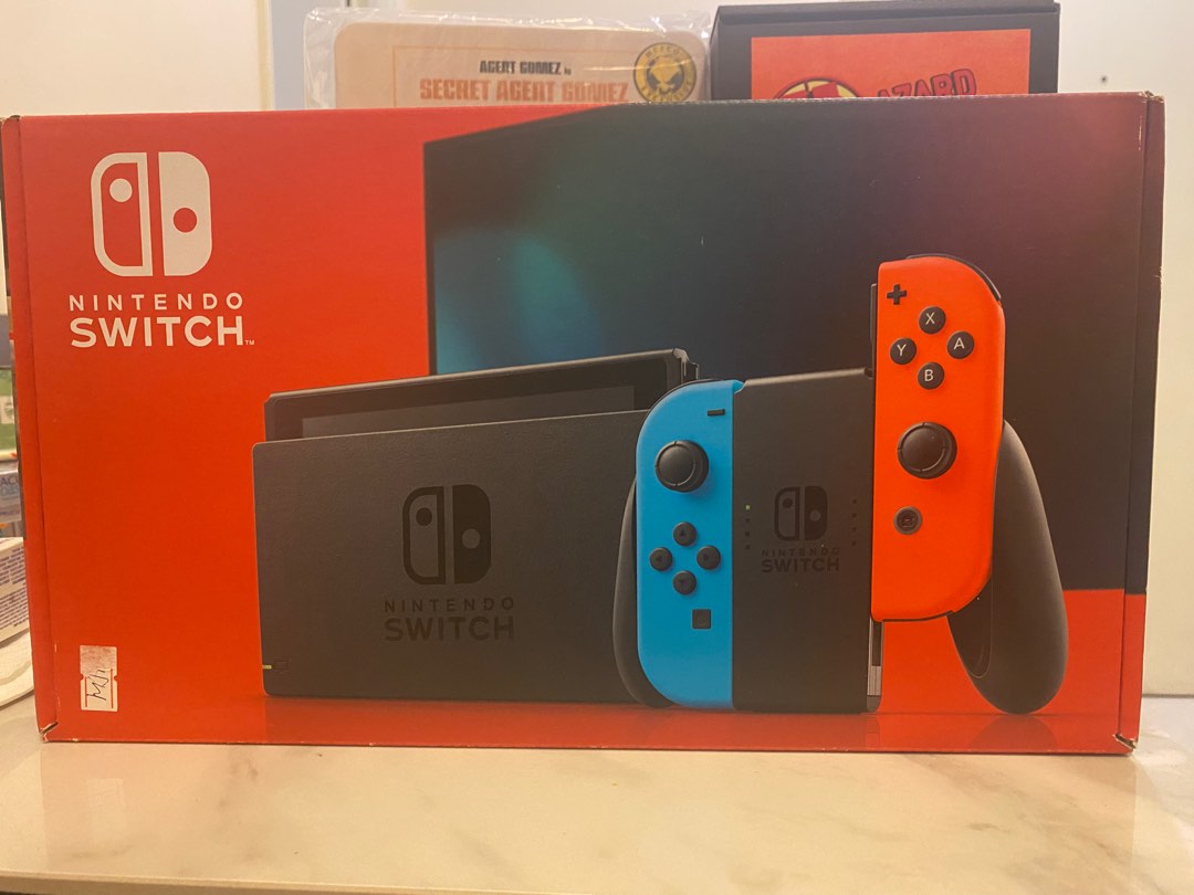 Nintendo Switch 大電版 (紅藍色), 電子遊戲, 電子遊戲機, Nintendo 任天堂 - Carousell