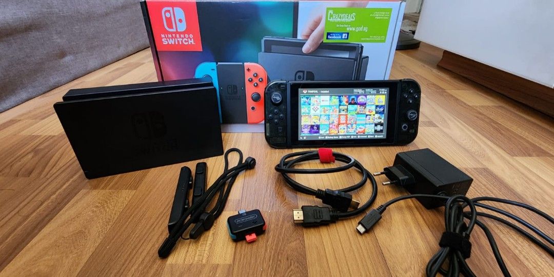 Nintendo Switch Gen 1 (Modded) with Triple boot, Box and full set ...