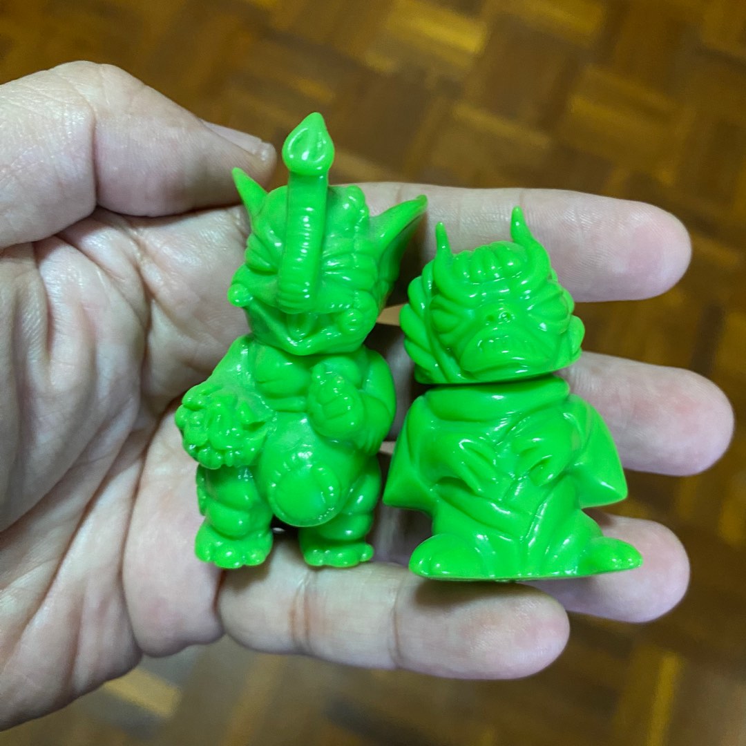 Paul Kaiju Mini Boss Carrion Mockpet Green Set of 2 Sofubi Kaiju ...
