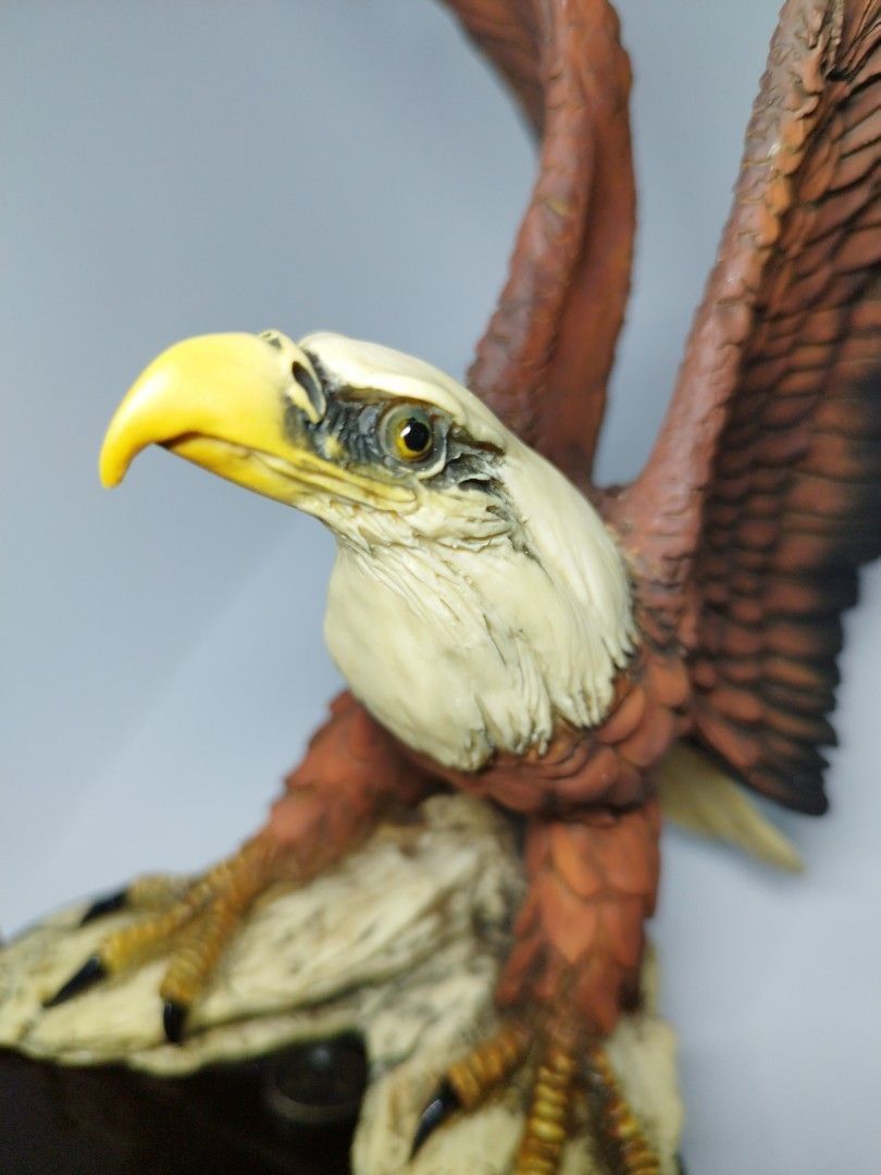 Rare DEAR Flying Eagle Sculpture by A. Belcari, 興趣及遊戲, 收藏品及紀念品, 古董收藏 ...